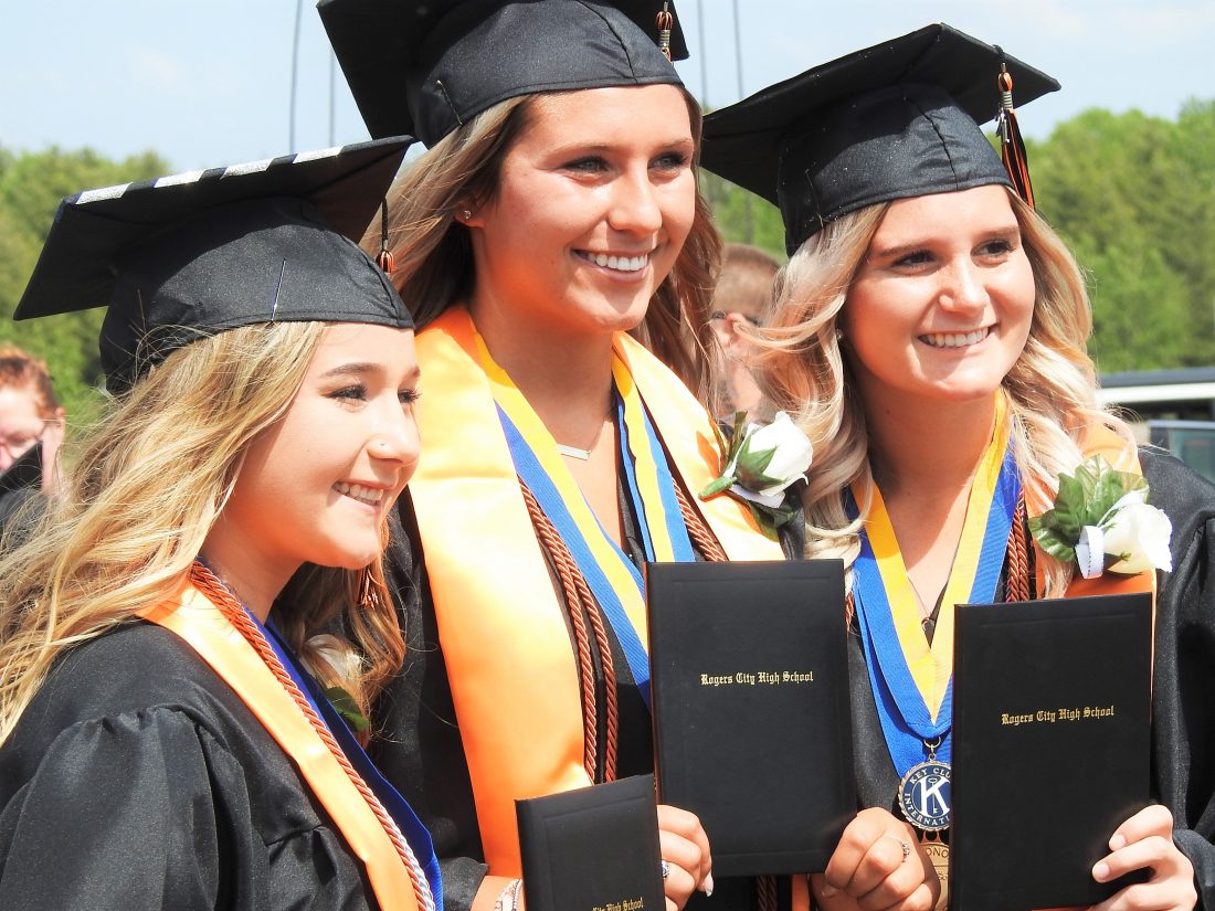 Rogers City grads march into future | News, Sports, Jobs - The Alpena News